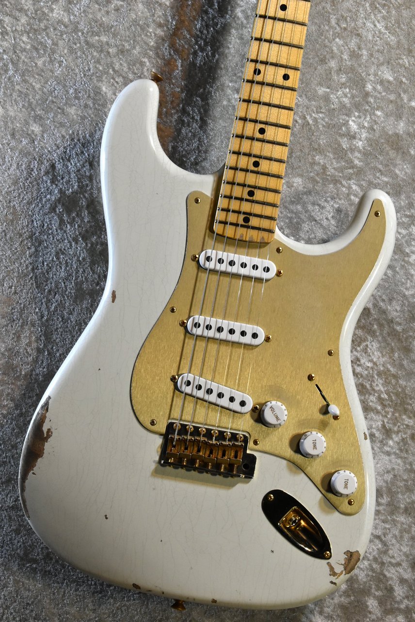 Fender Custom Shop 70th Anniversary 1954 Stratocaster Relic Desert Tan ...