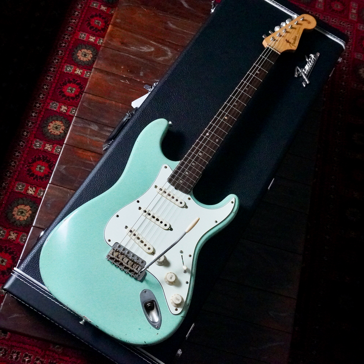 DANOCASTER Freakin' Double Cut Daphne Blue 2009（中古）【楽器検索デジマート】