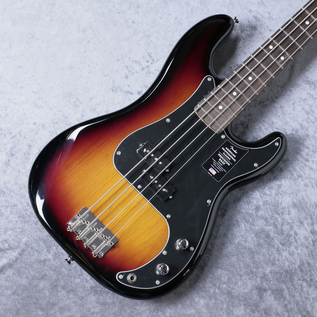 Fender American Professional Classic Precision Bass - 3 Color Sunburst ...