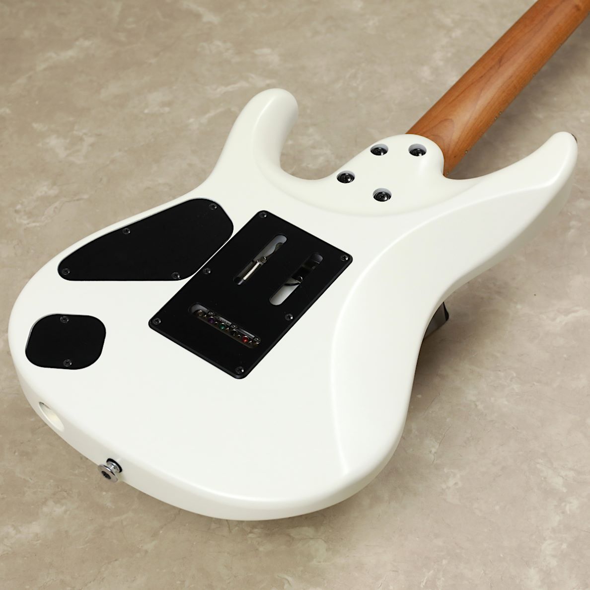 Ibanez Prestige AZ2402 【Pearl White Flat】（新品/送料無料）【楽器検索デジマート】
