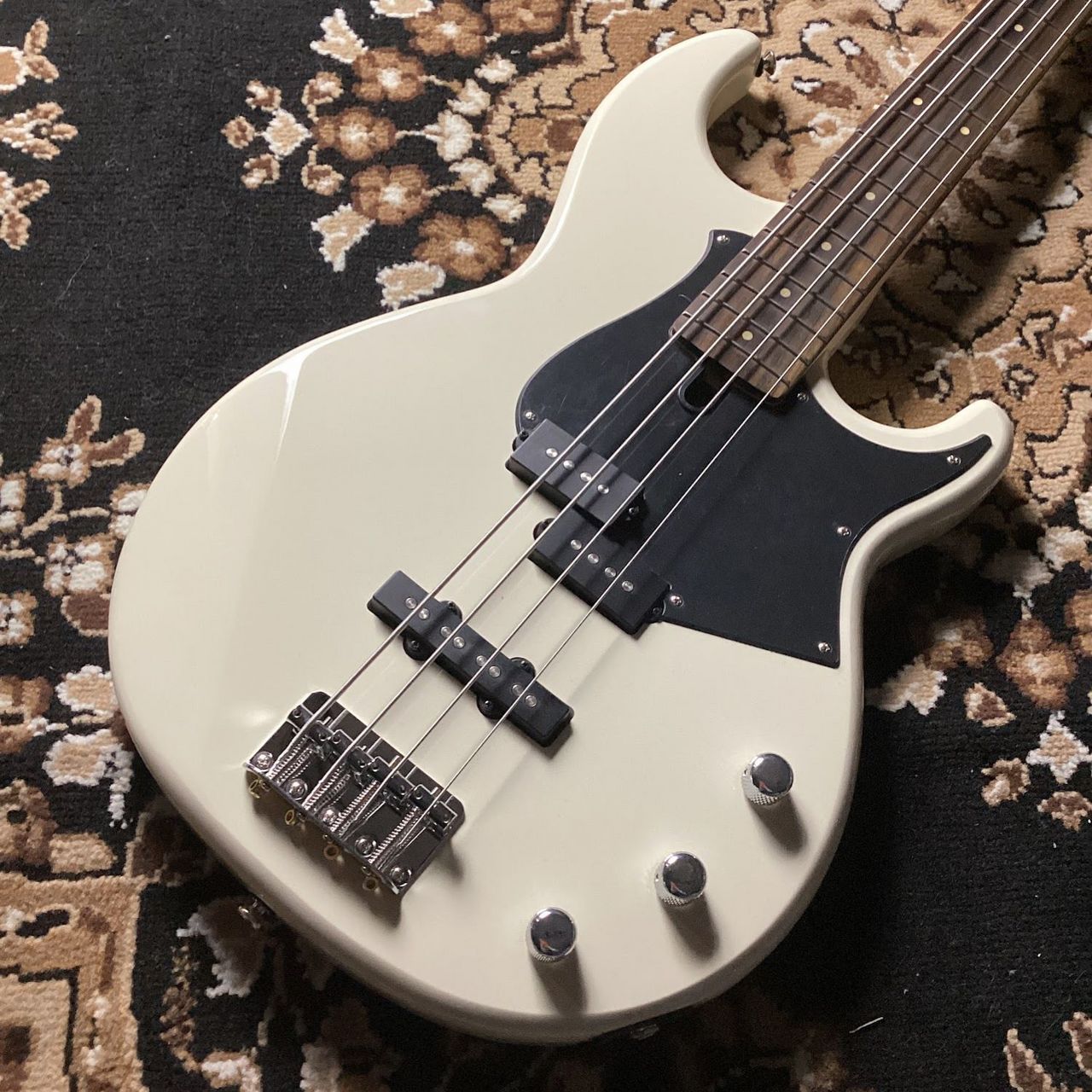 YAMAHA BB234 VW (ヴィンテージホワイト) エレキベースBB200シリーズ Vintage White（新品/送料無料）【楽器 ...