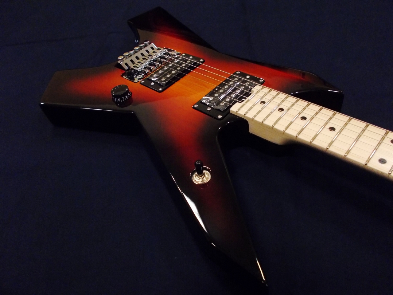 Killer KG-Exploder SE 3 tone sunburst（新品）【楽器検索デジマート】