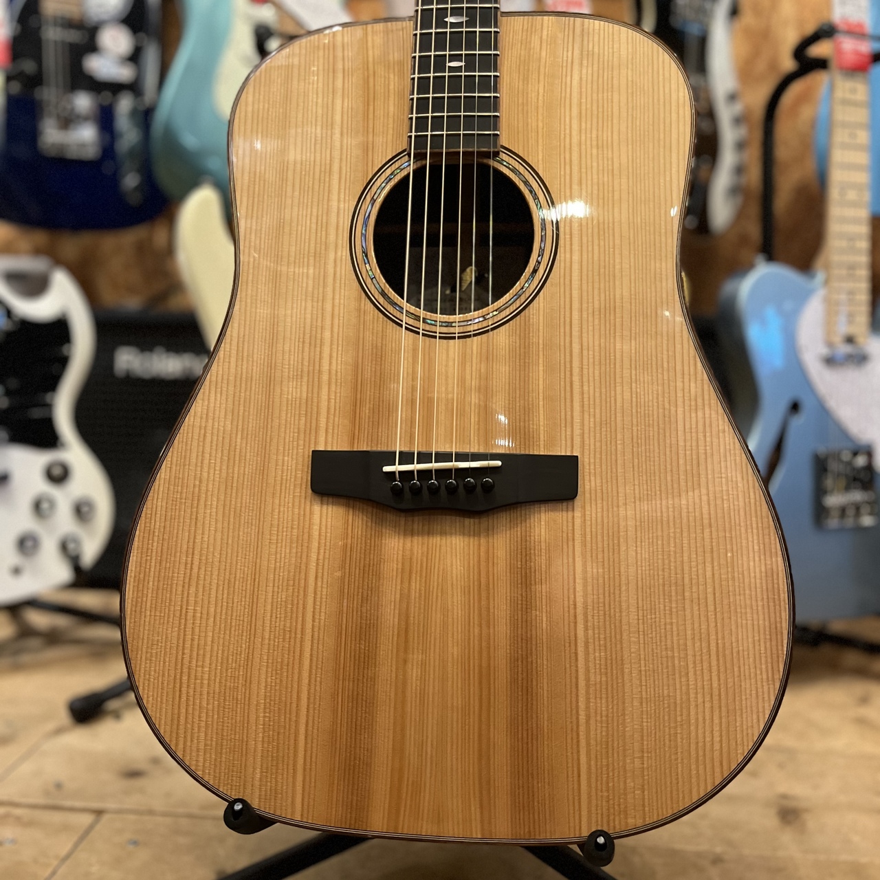 Morris M-102.OC（新品）【楽器検索デジマート】