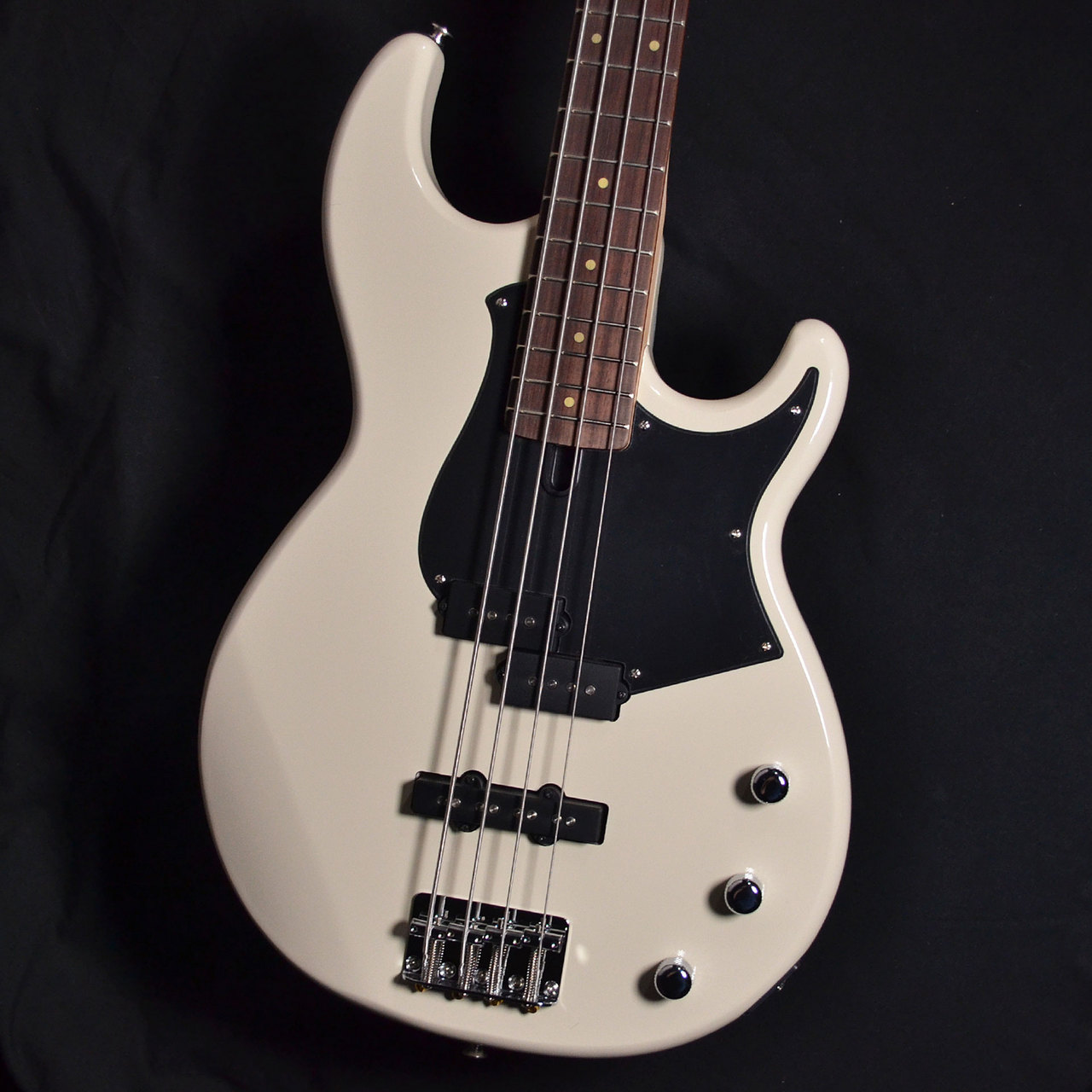 YAMAHA BB234 VW(ヴィンテージホワイト)【現物画像】 エレキベース ヤマハ BB200シリーズ（新品/送料無料）【楽器検索デジマート】