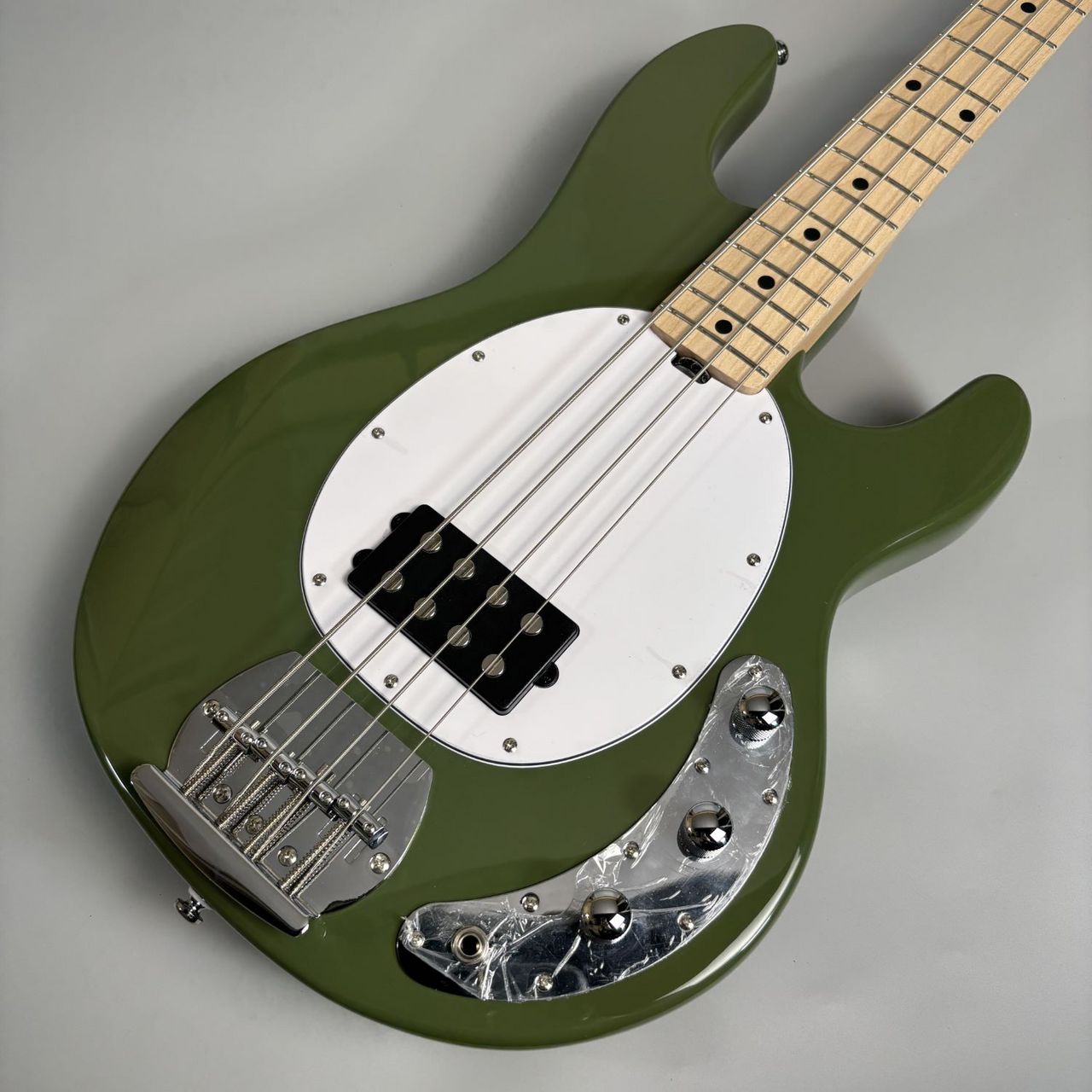 Sterling by MUSIC MAN RAY4 Olive Gloss エレキベース 【重量4.19kg】【現物画像】【島村楽器限定 ...