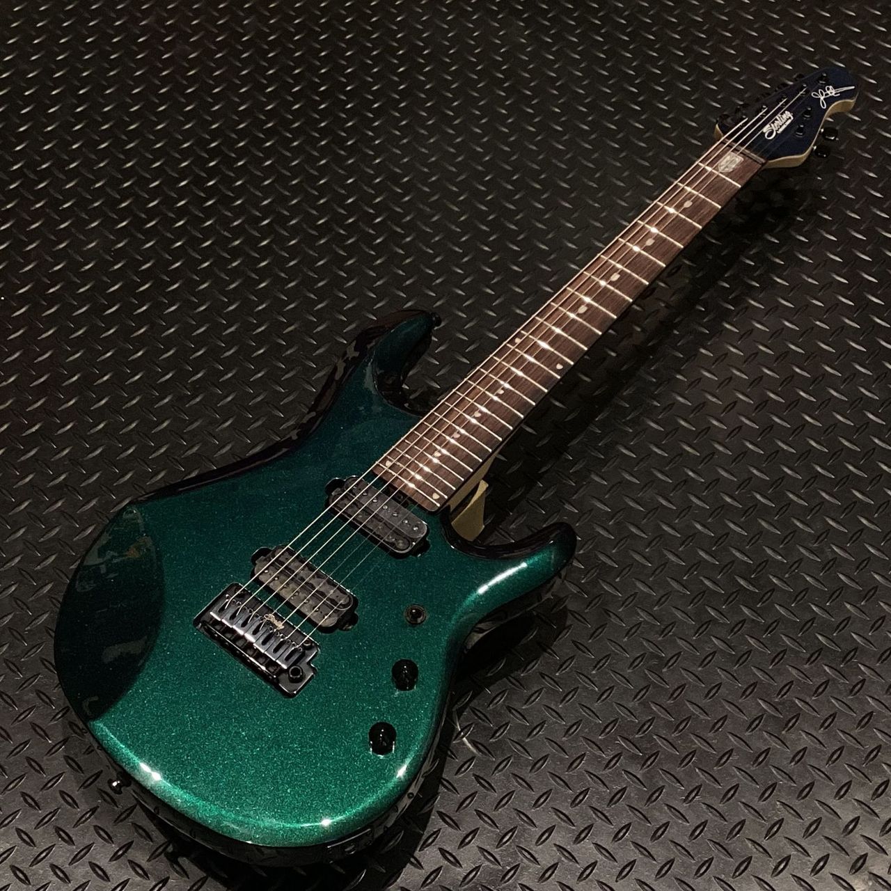 Sterling by MUSIC MAN JP70-MDR-R1（新品特価/送料無料）【楽器検索デジマート】
