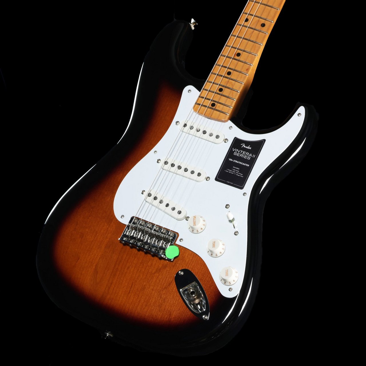 Fender Vintera II 50s Stratocaster Maple Fingerboard 2-Color Sunburst 【福岡パルコ店】（新品/送料無料）【楽器検索デジマート】