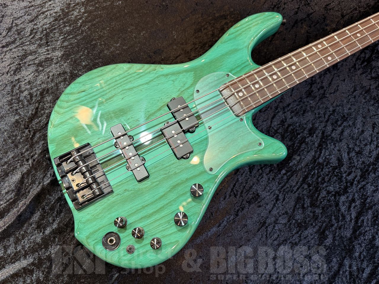 EDWARDS E-BOTTOM BUMP 【Turquoise】（新品/送料無料）【楽器検索デジマート】
